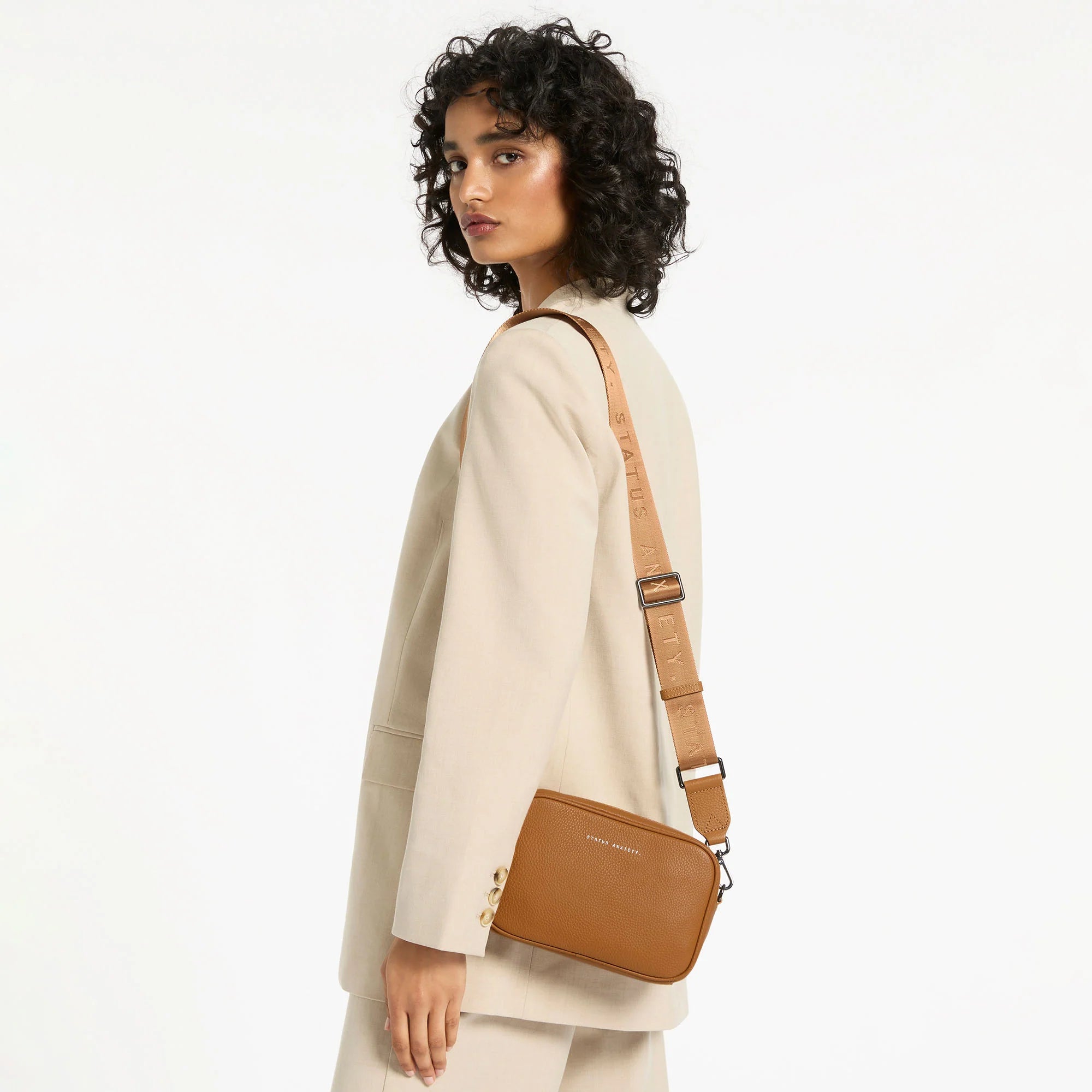 Plunder Bag With Webbed Strap - Camel – Ginger Fox